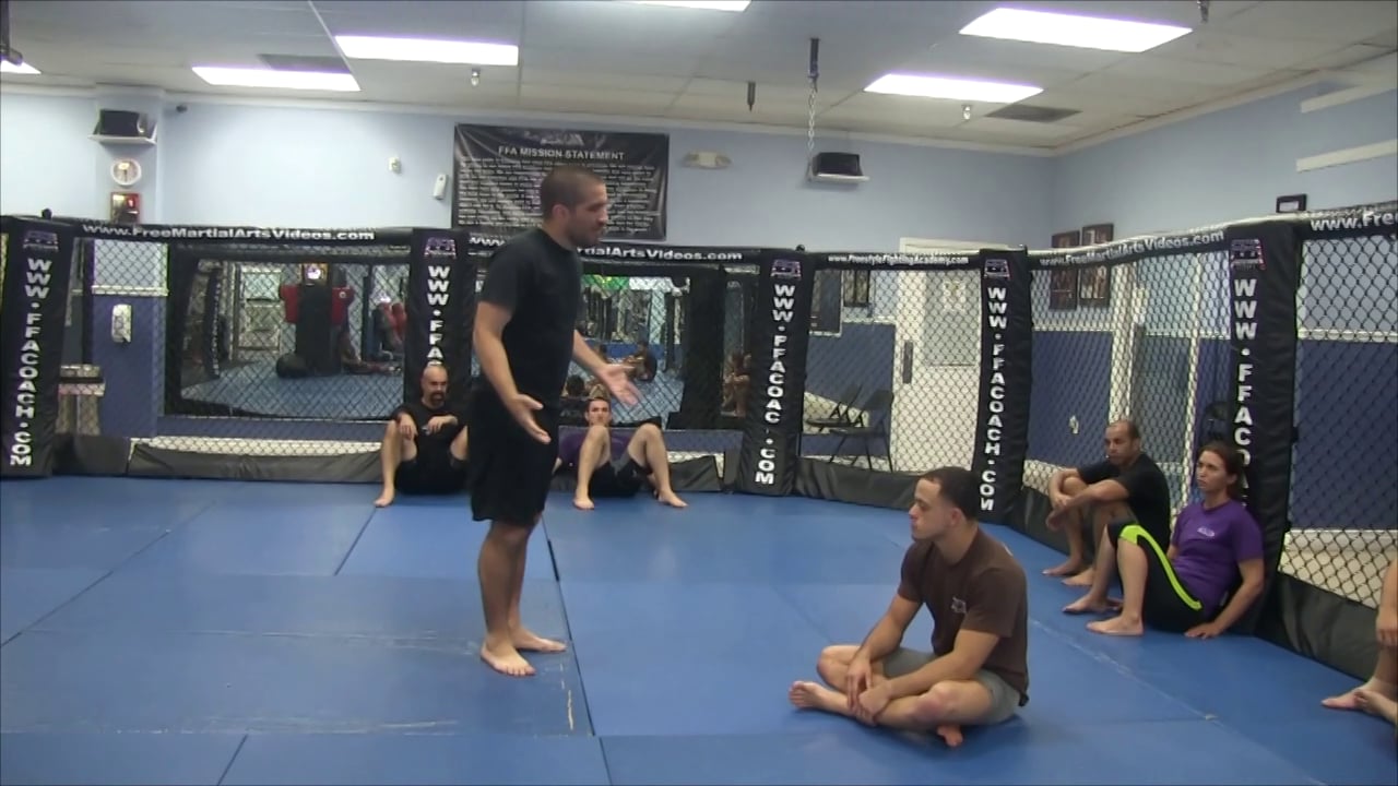 Double-Foot-On-Hip-Escape - FFAcoach