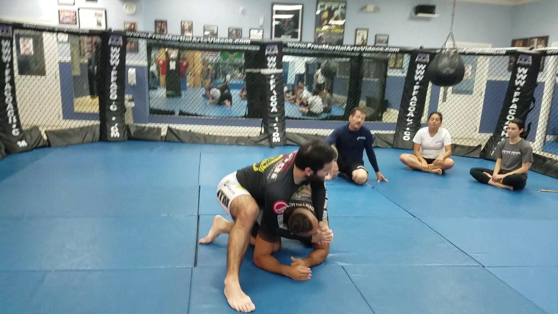 Short Choke From Back Trap System - FFAcoach