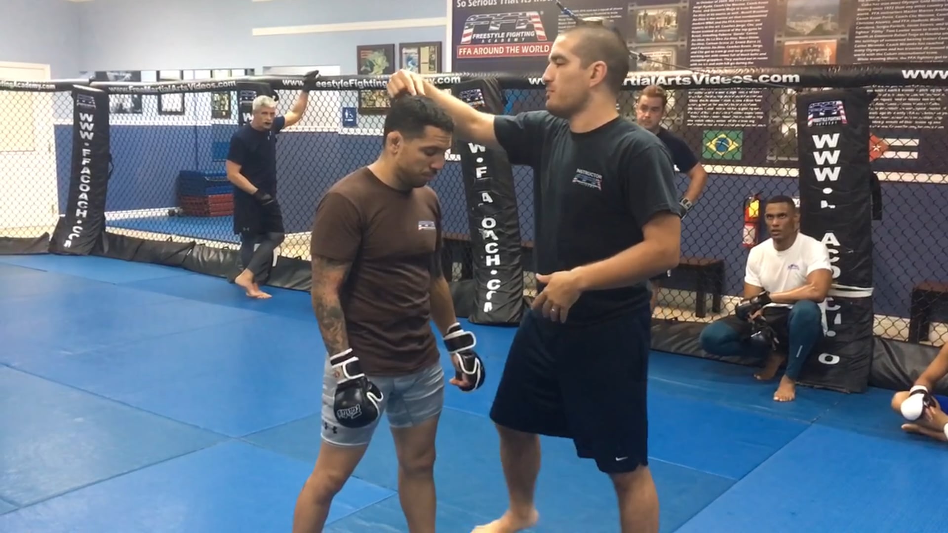 Dirty Boxing - Punch and Kick to the Kidney - FFAcoach