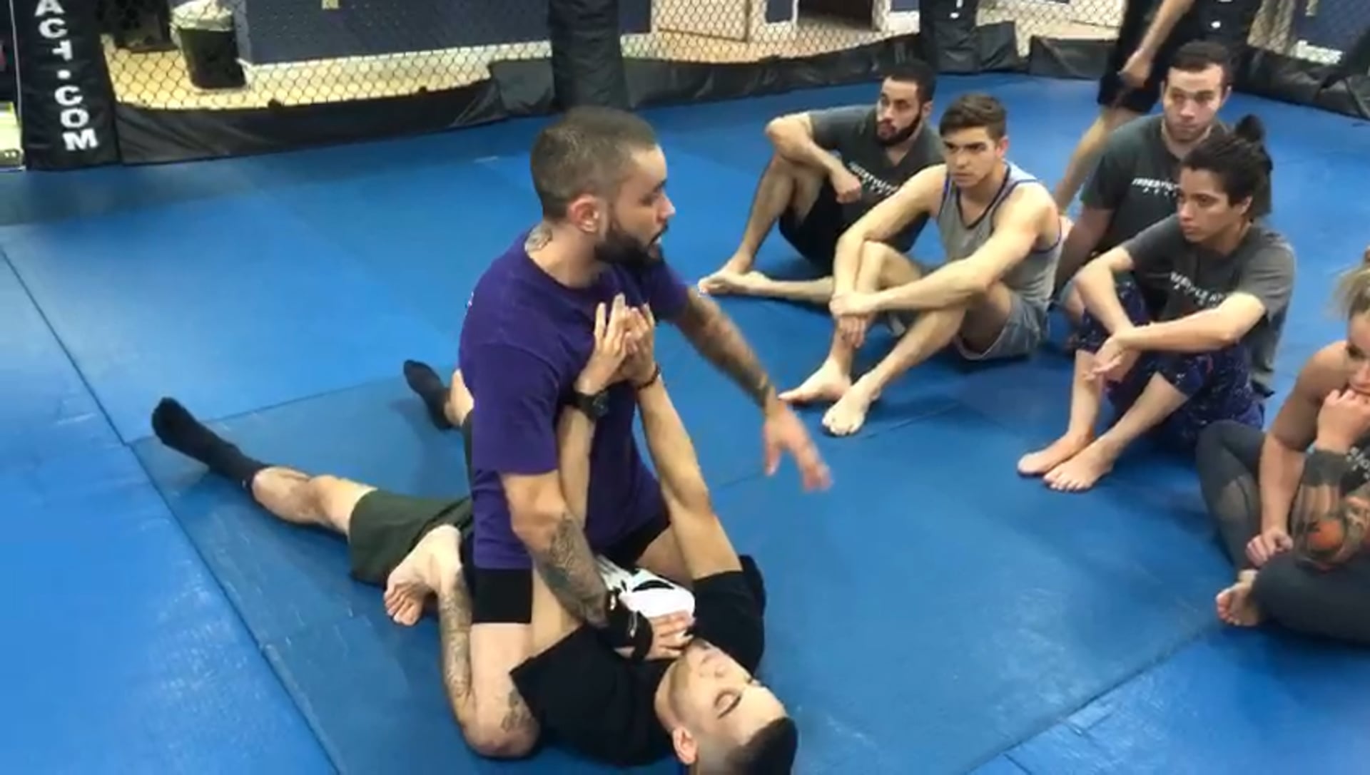 Arm Bar from mount - FFAcoach