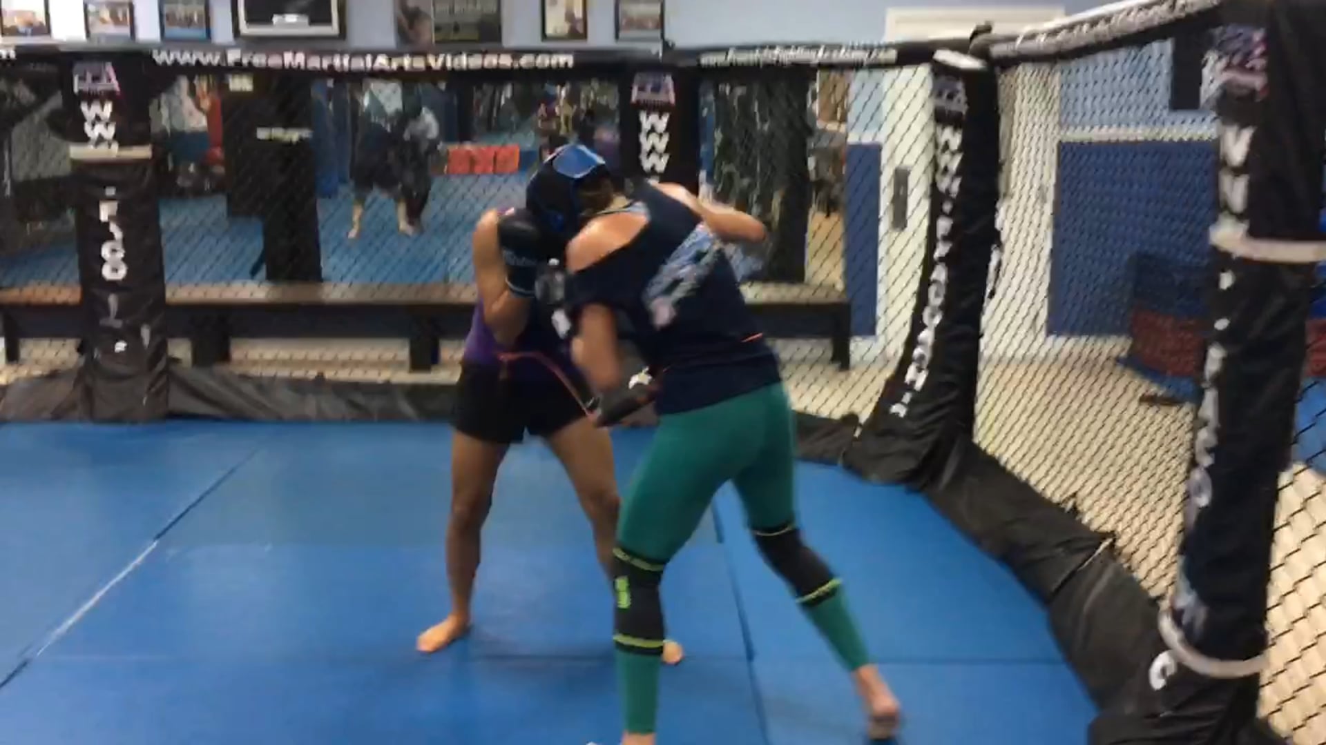 Close range boxing drill - FFAcoach