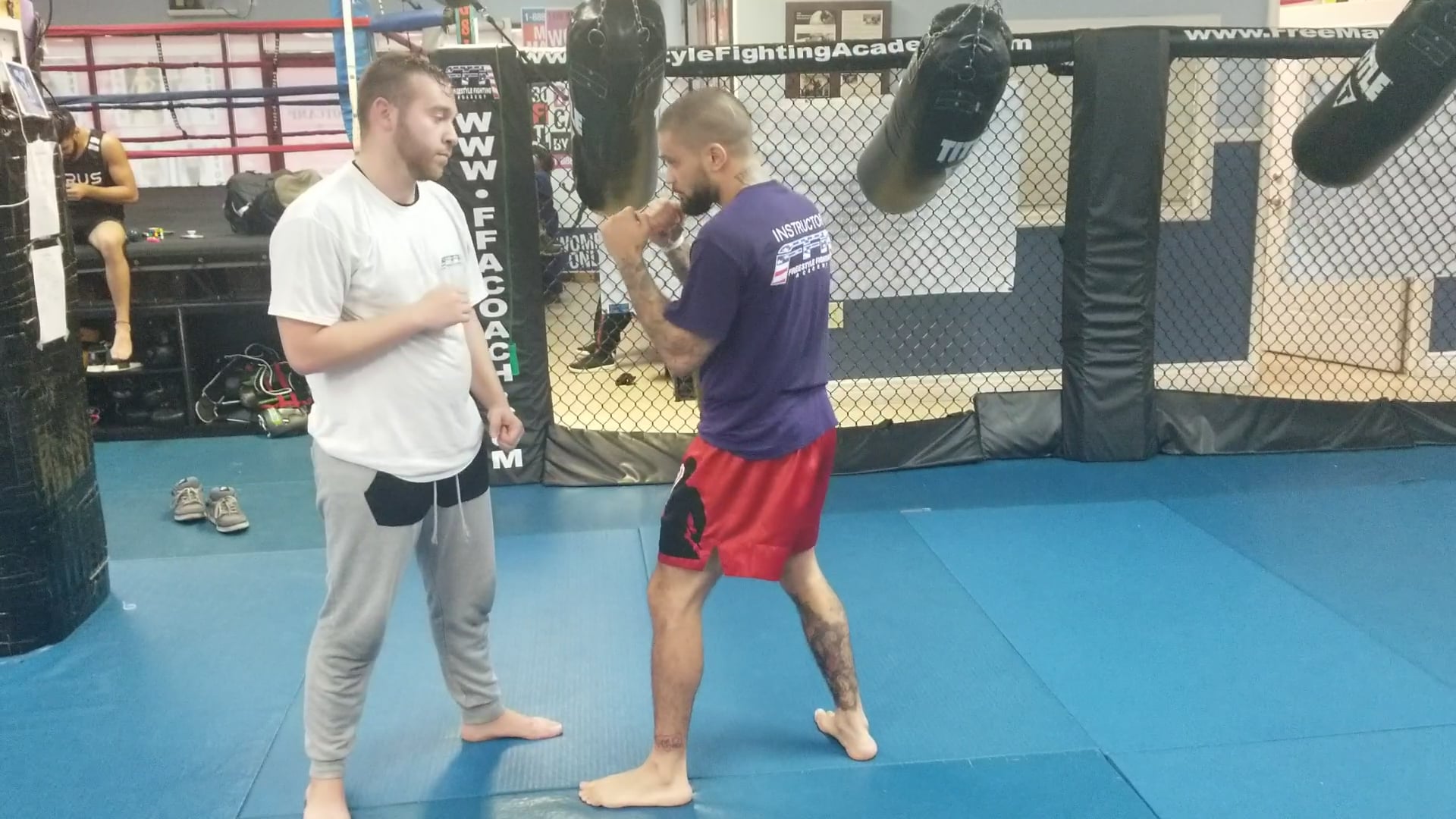 Head and Arm Throw - FFAcoach