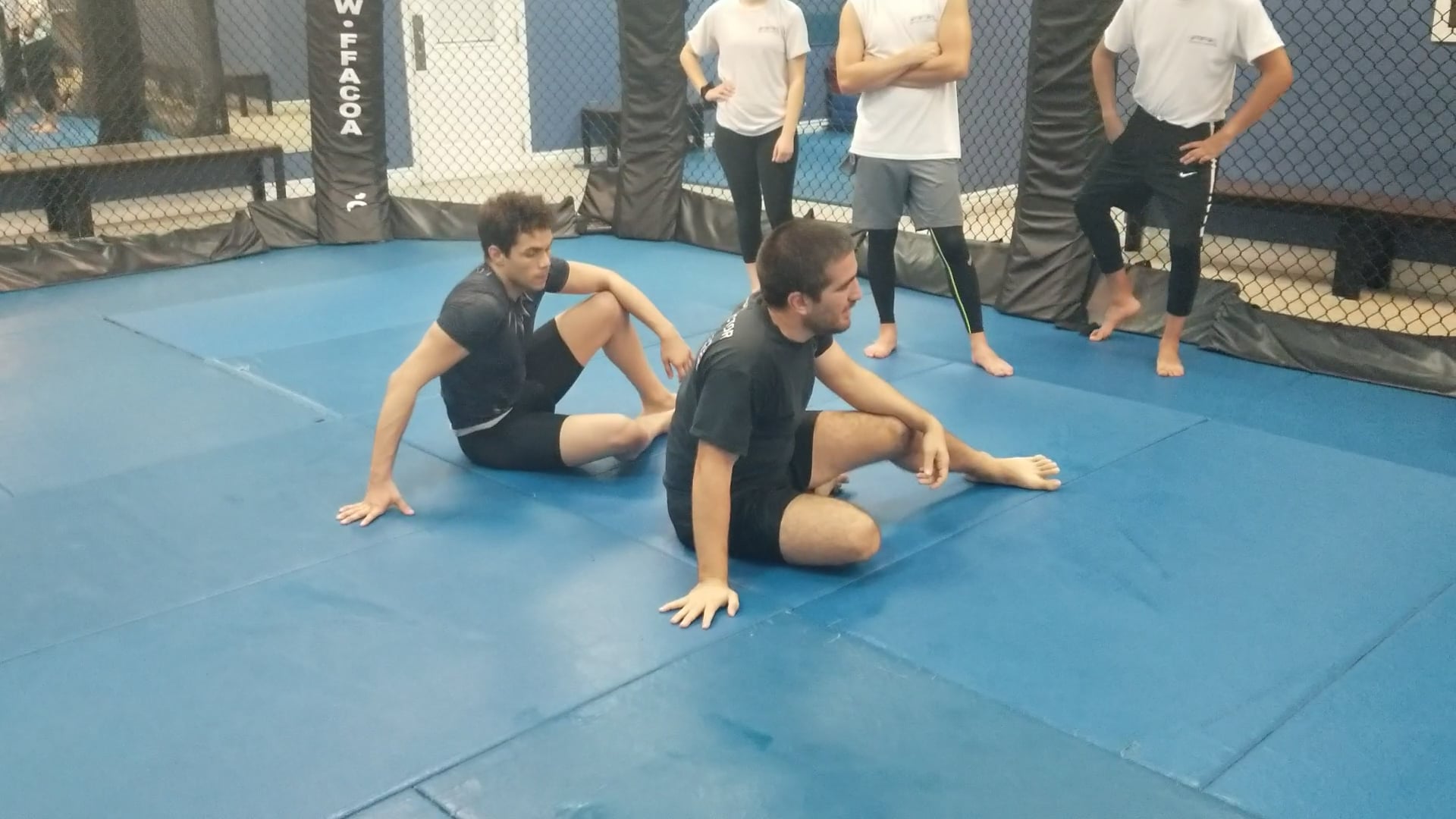 Half Guard Old School Sweep - FFAcoach