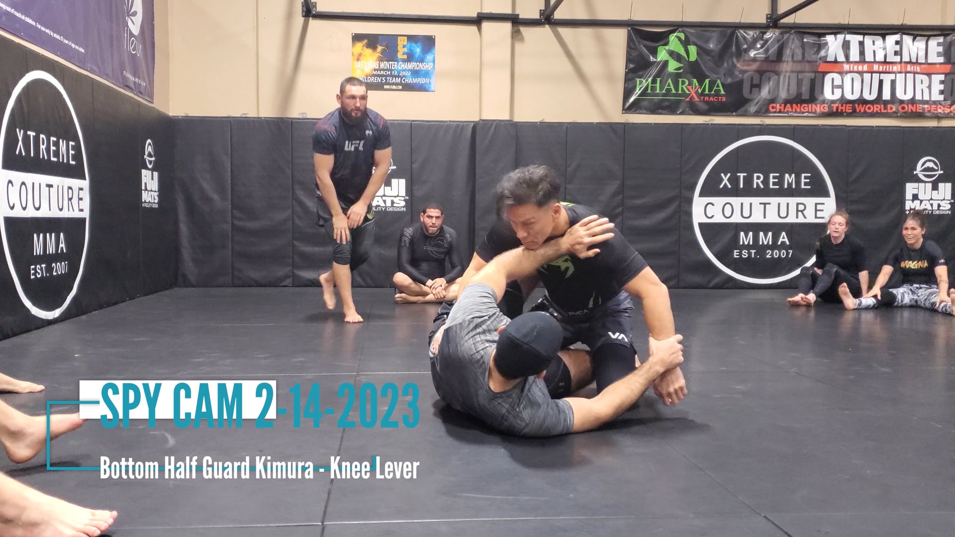 Bottom Half Guard Kimura - Knee Lever - FFAcoach